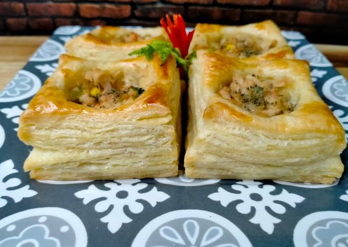 Resep Tuna Puff Pastry Homemade Oleh Deedee Rasuan Cookpad