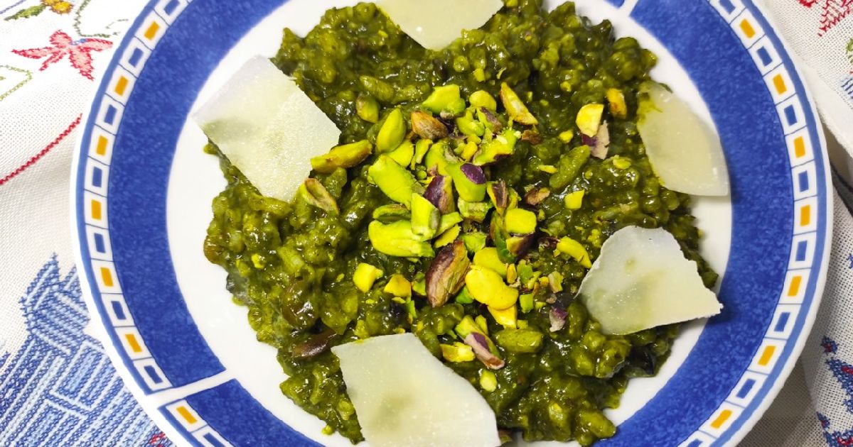 Ριζότο με σπανάκι μανιτάρια και φιστίκια Συνταγή από τον/την Anna Beni ...