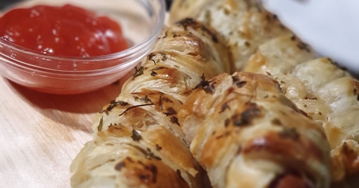 Resep Sosis Roll Puff oleh MD's Kitchen - Cookpad