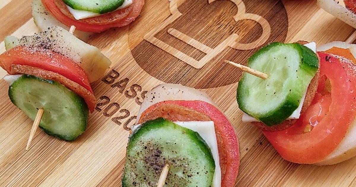 4 easy and tasty toothpick cheese and pepperoni appetizers recipes by ...