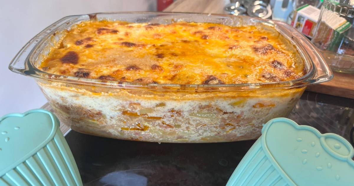 Cukkinis, darálthúsos rakott krumpli | Timcsi receptje - Cookpad receptek