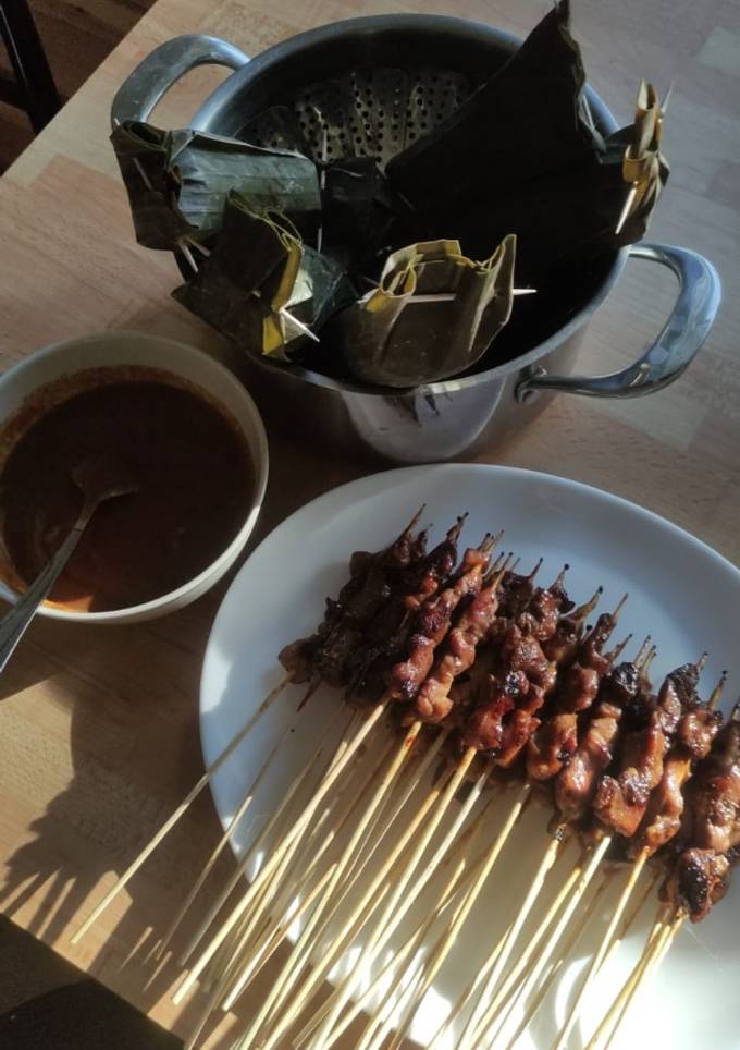 Resep Sate ayam madura (pan grill + pasta kacang) oleh rqpetite - Cookpad