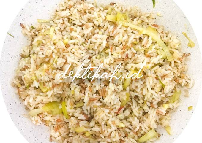 Resep Nasi Butter / Nasi goreng mentega 15 menit aja oleh Atikah ...