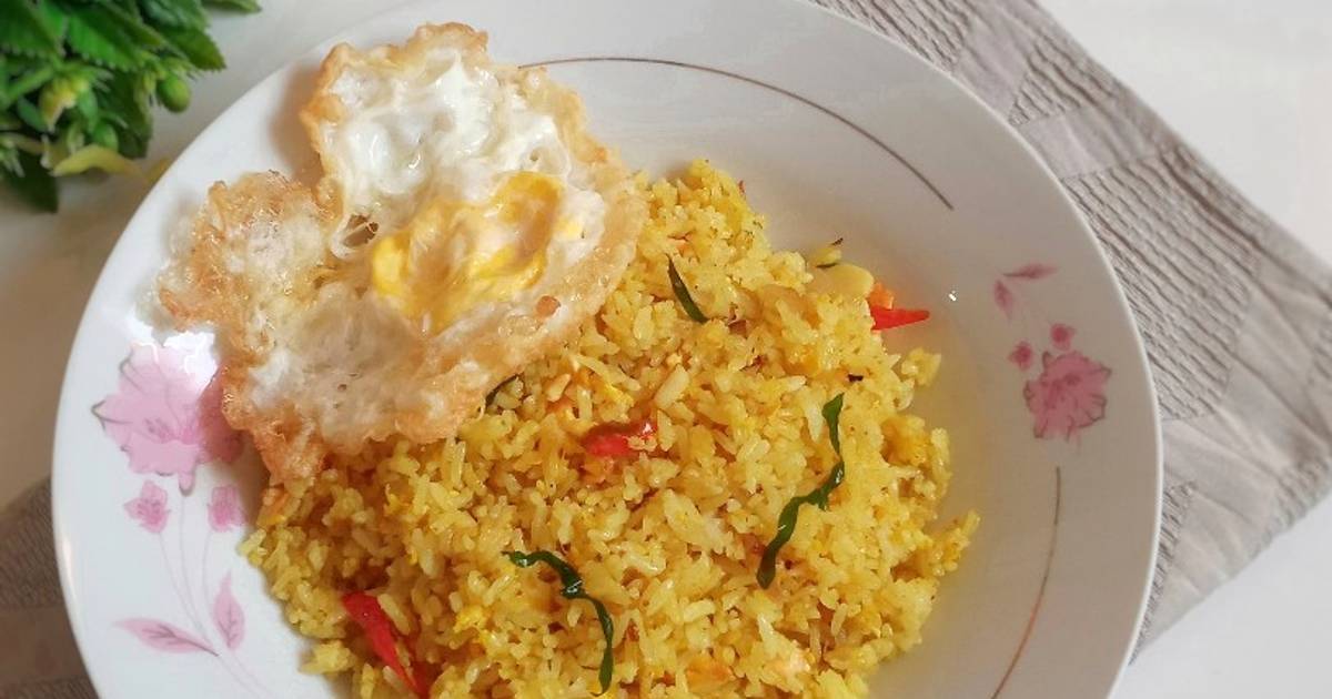 Resep Nasgor bumbu racik ayam goreng oleh Teh Agie - Cookpad