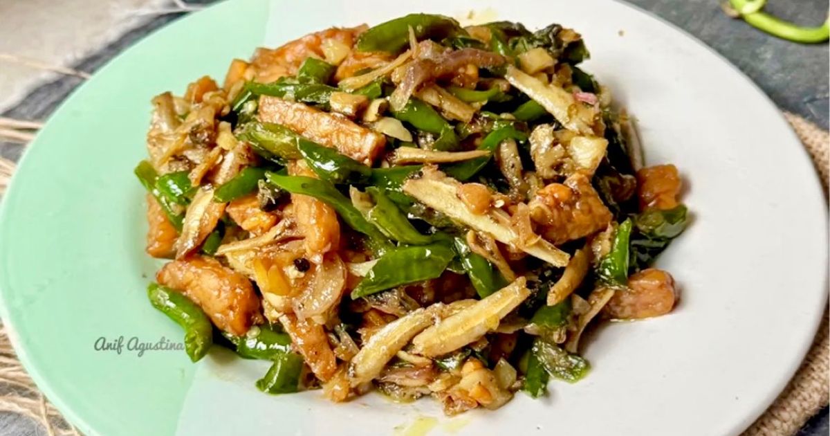 Resep Tumis Tempe Teri Cabe Ijo oleh anif agustina - Cookpad