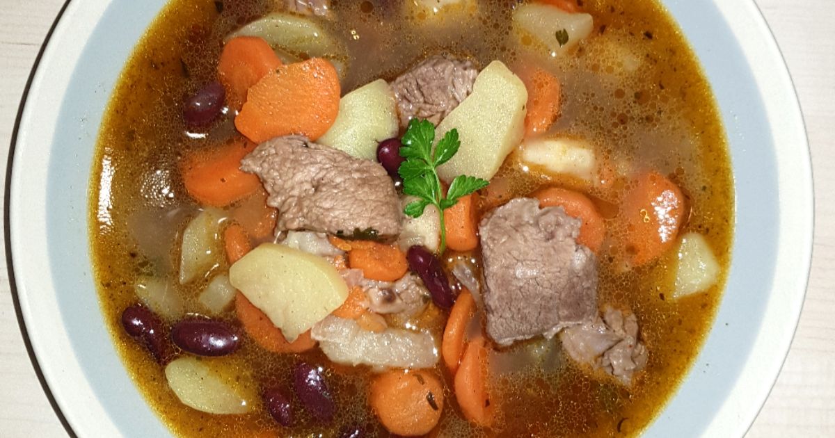 Marha Gulyás Gazdagon | Vakarcs Edit Zsófia 🦄🦍 receptje - Cookpad receptek