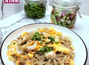 Resep mie lethek dan ayam rumahan enak dan mudah - Cookpad