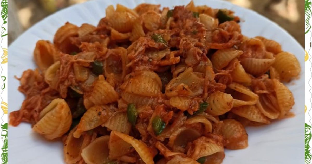 Chilli Chicken Pasta Recipe by Hira Naz - Cookpad