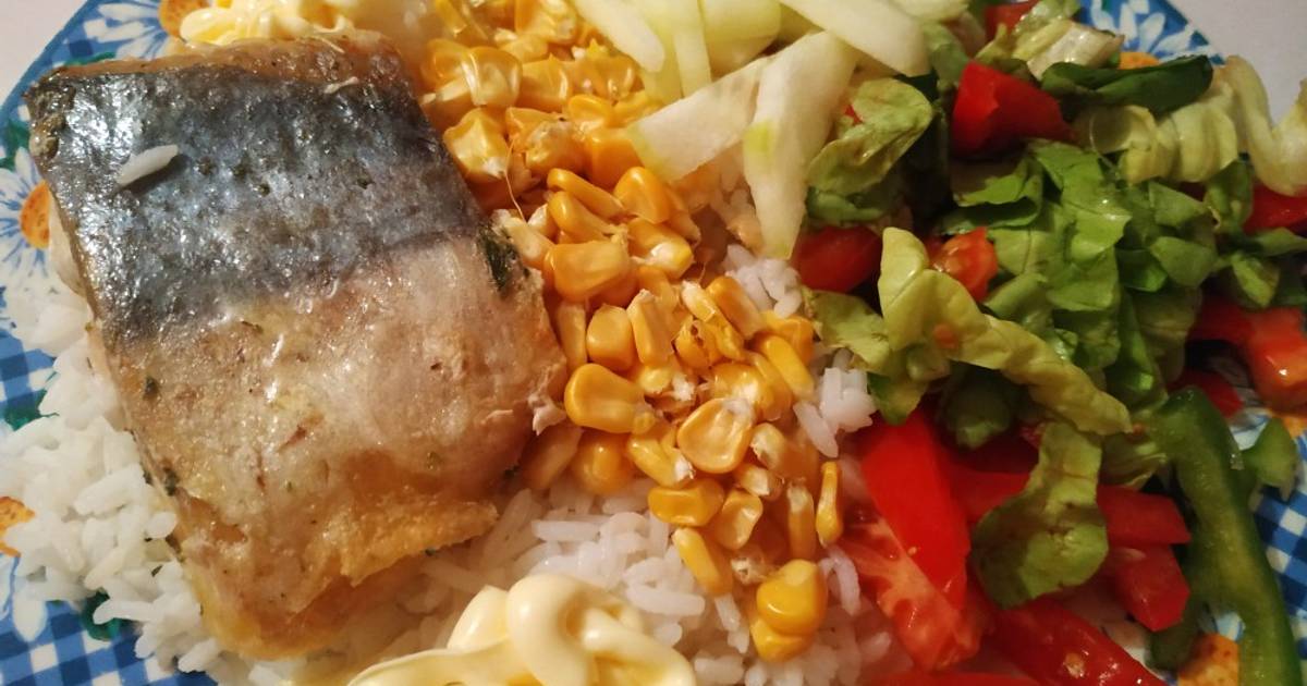 Ensalada fresca con pescado Receta de Bettina Faller- Cookpad