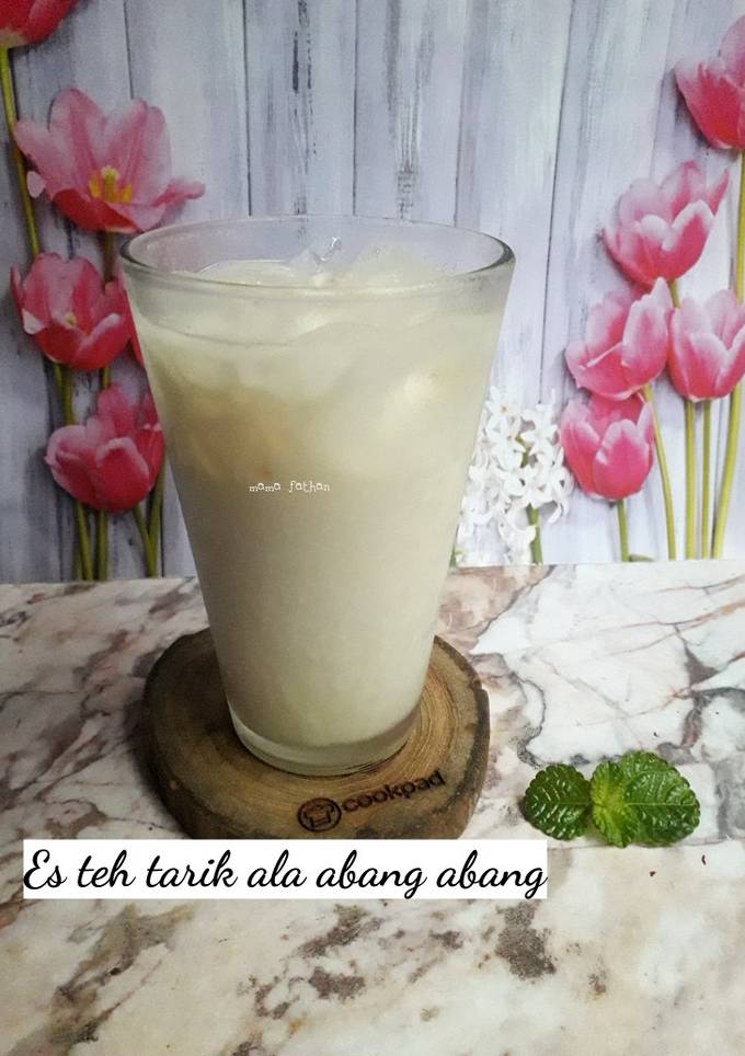 Resep Es teh tarik ala abang abang oleh Mama fathan - Cookpad