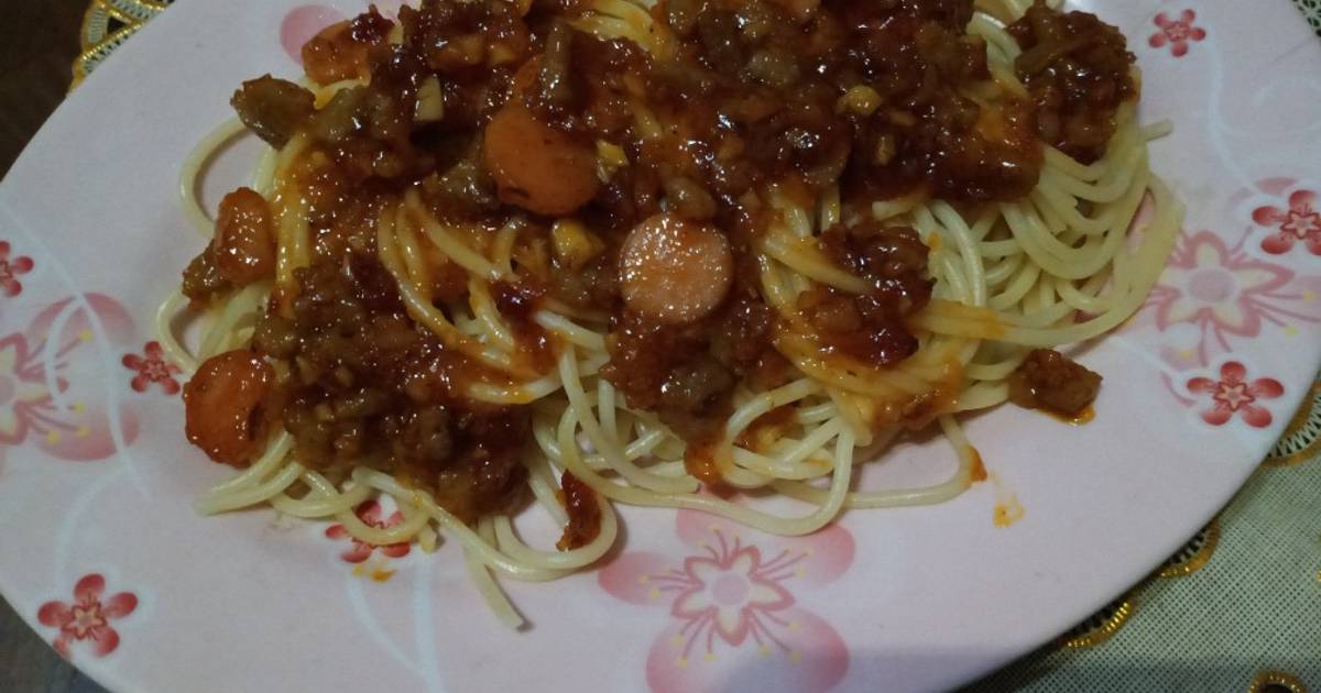 Resep Spaghetti bolognese sosis bakso oleh Angrizang - Cookpad