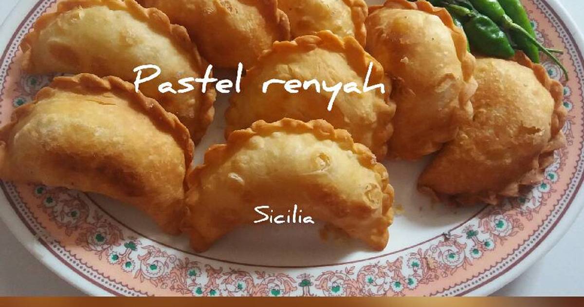 Resep Pastel renyah oleh Sicilia - Cookpad
