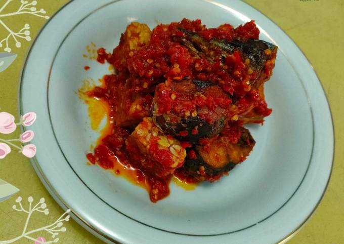 Resep Ikan sambal + tempe oleh Jenny Anggriany - Cookpad
