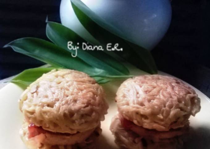 Resep Burger Mie || Mini oleh Diana Endri Rosisca - Cookpad