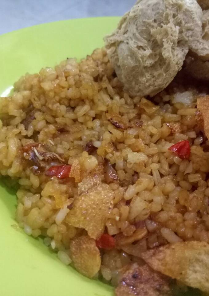 Resep Nasi Goreng Sangat Sederhana Tanpa Penyedap Rasa oleh Titi - Cookpad