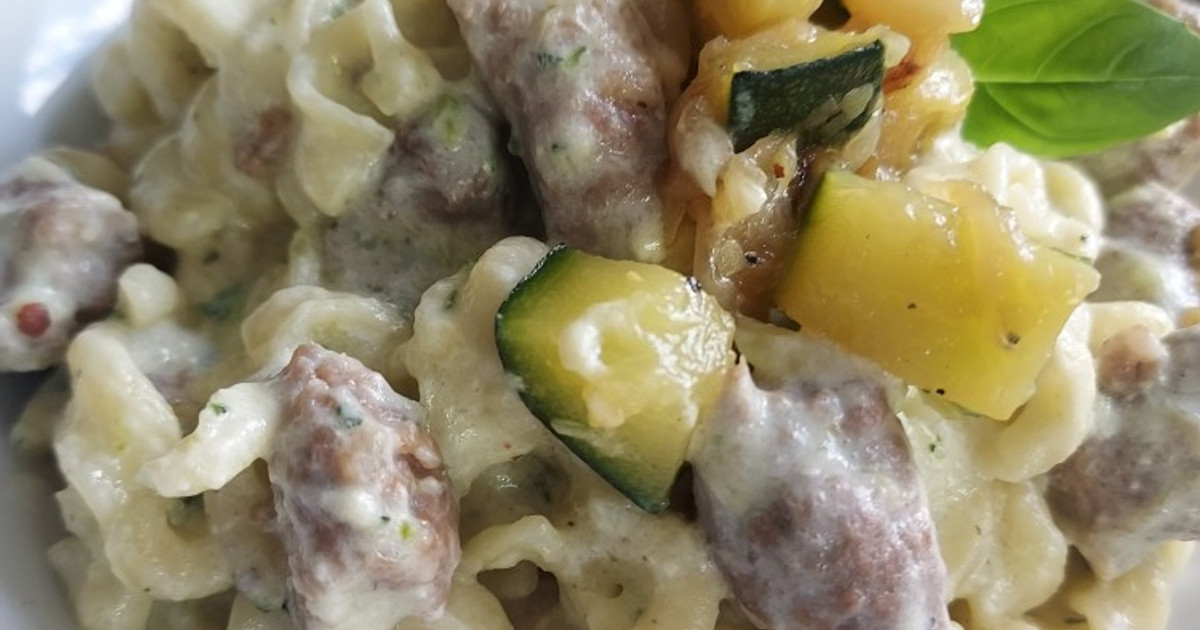 Pâtes à La Crème De Courgettes Saucisse Italienne Et Ricotta de Cucina ...