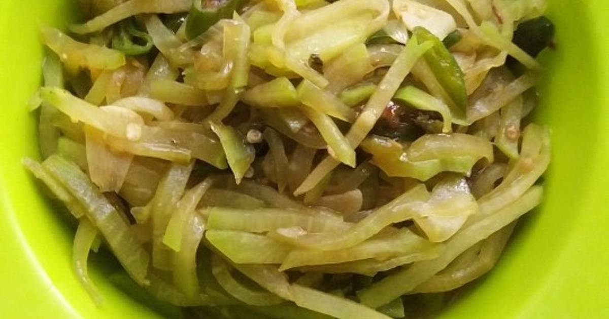 Resep Oseng labu (waluh) cabe ijo oleh Mira Septiana - Cookpad