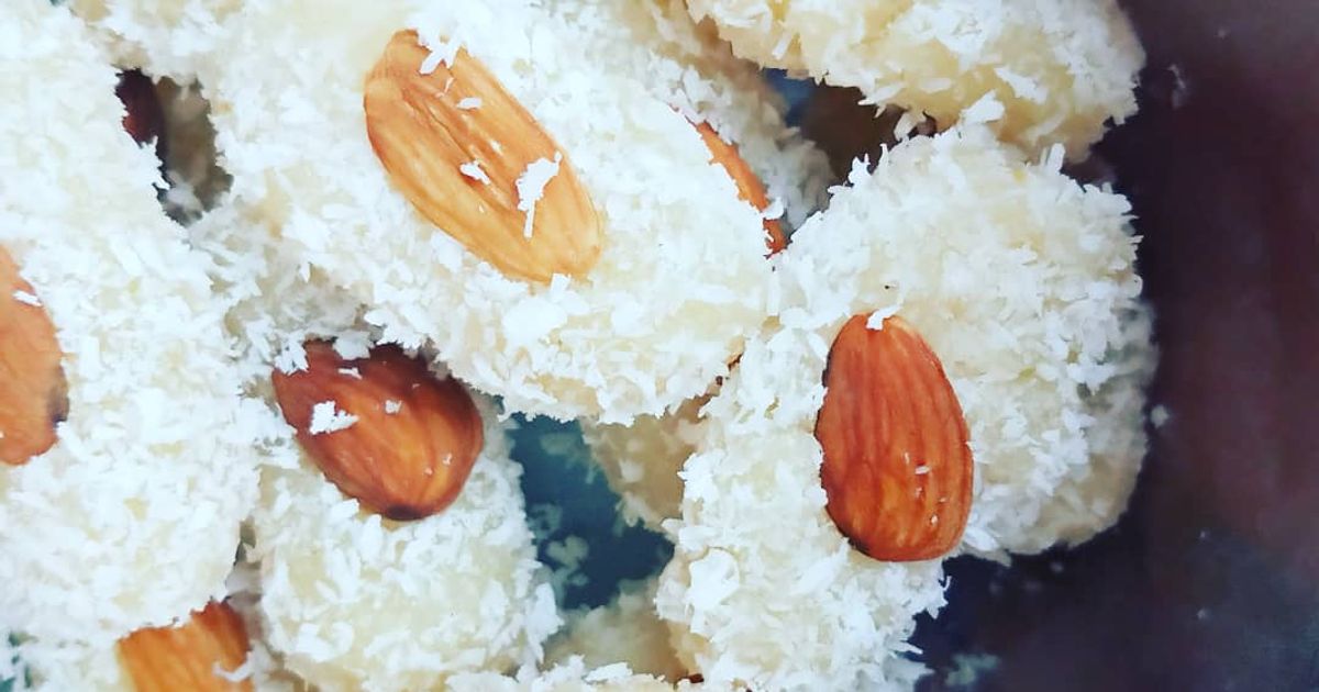 Coconut Peda Recipe by Sonali Saini - Cookpad