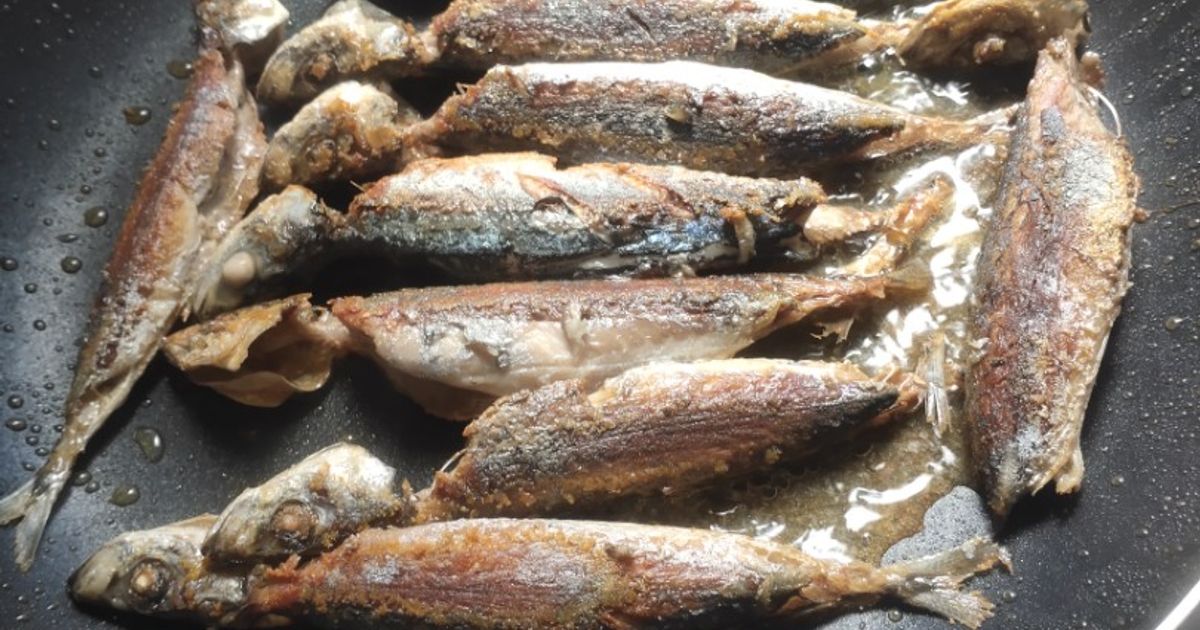 Fried Galunggong Recipe by Meme