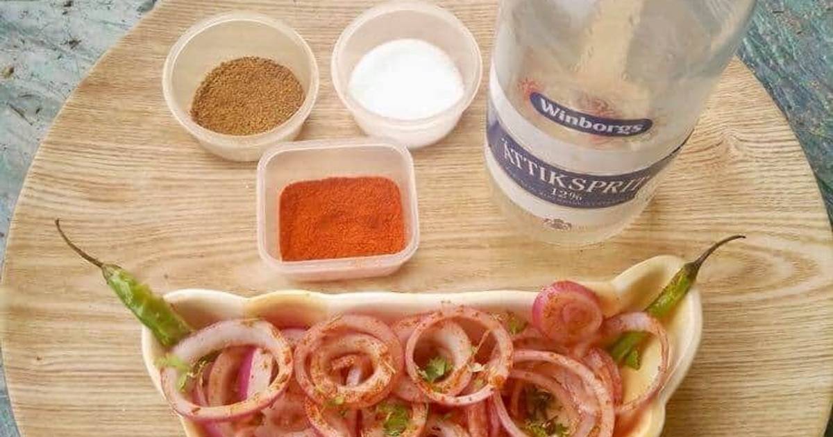 Onion Ring Salad Recipe by Jinal Sahu - Cookpad