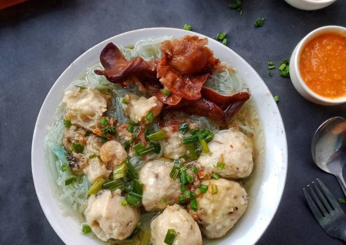 Resep Bakso Ayam ayam Jamur Kuping oleh imaimey_ - Cookpad