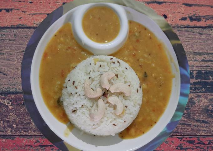 Dal fry and jeera rice Recipe by Helly shah - Cookpad