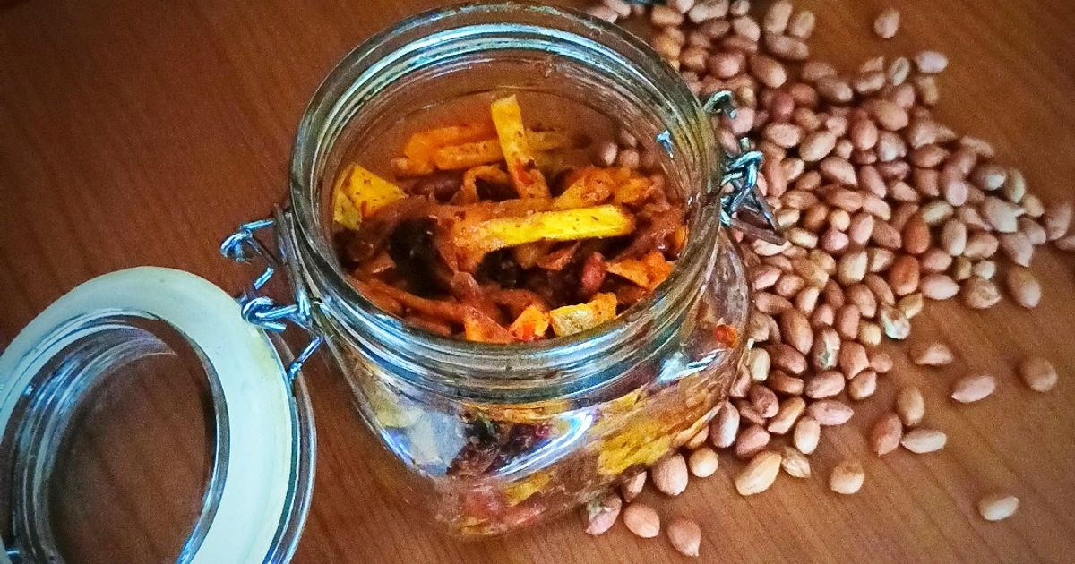 Resep Ubi Mustofa (Crispy Sweet Potato With Peanuts) oleh Chanchal Kaur ...