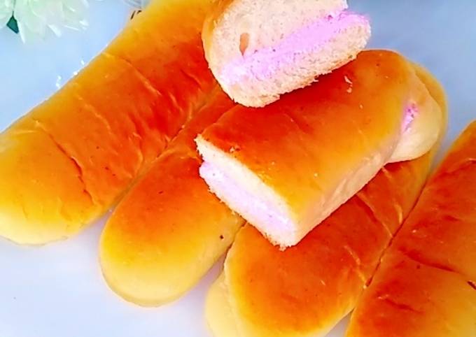 Cream buns bakery style Recipe by Anum Raza - Cookpad