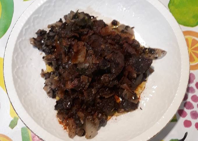 Sangre encebollada al vino tinto Receta de jluiscaro63- Cookpad