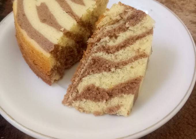 Resep Bolu Zebra Lembuuuttt oleh Rayyan Kayla - Cookpad
