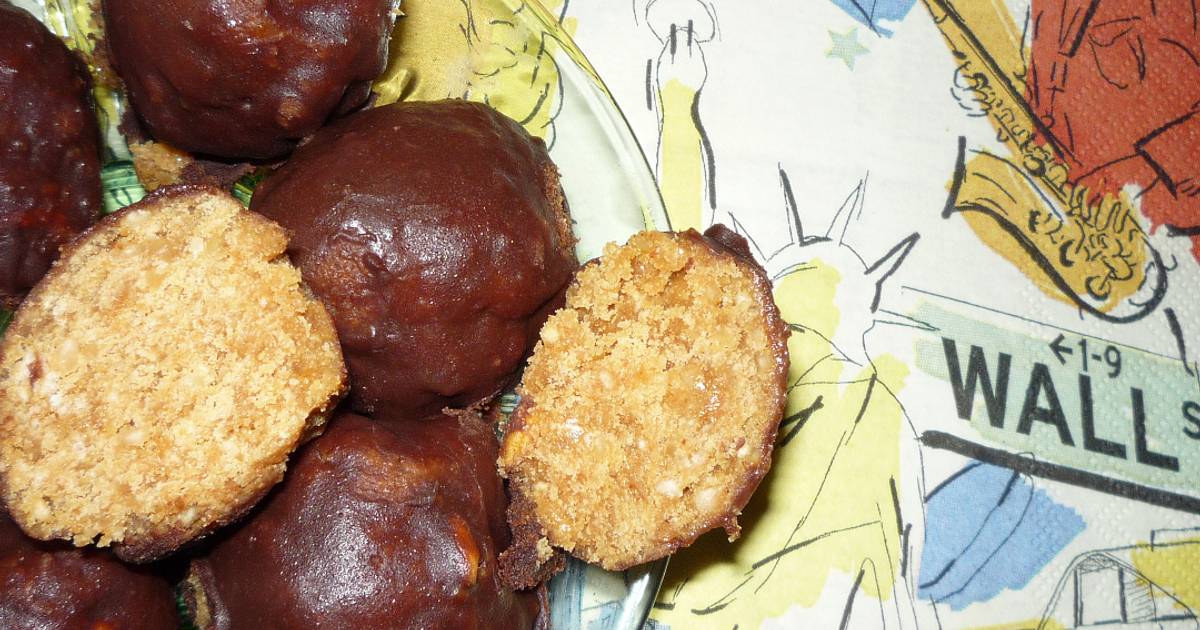 52 egyszerű és finom darált keksz golyó recept - Cookpad receptek