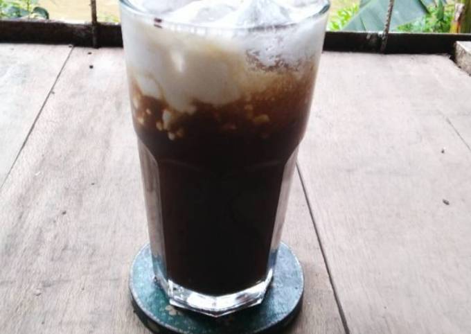 Resep Es Kopi Santan oleh Melyni - Cookpad