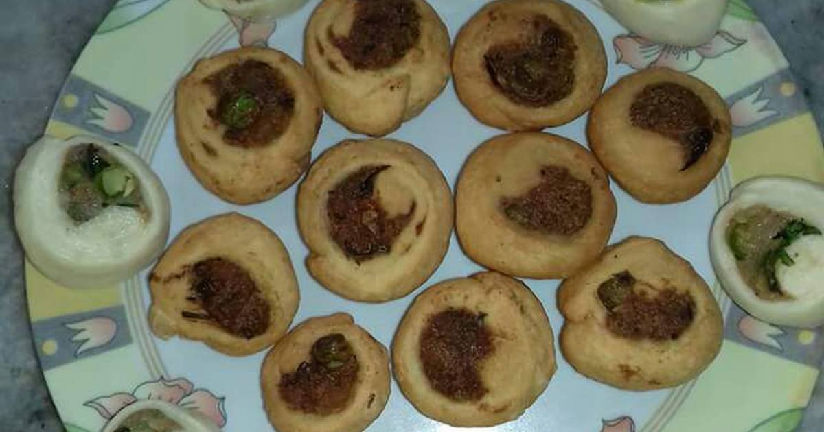 Half samosa Recipe by Neha Mehra Singh - Cookpad