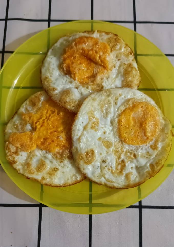 Resep 14. Telur Mata Sapi/Ceplok (Sunny Side Up) oleh Dewi Santosari ...