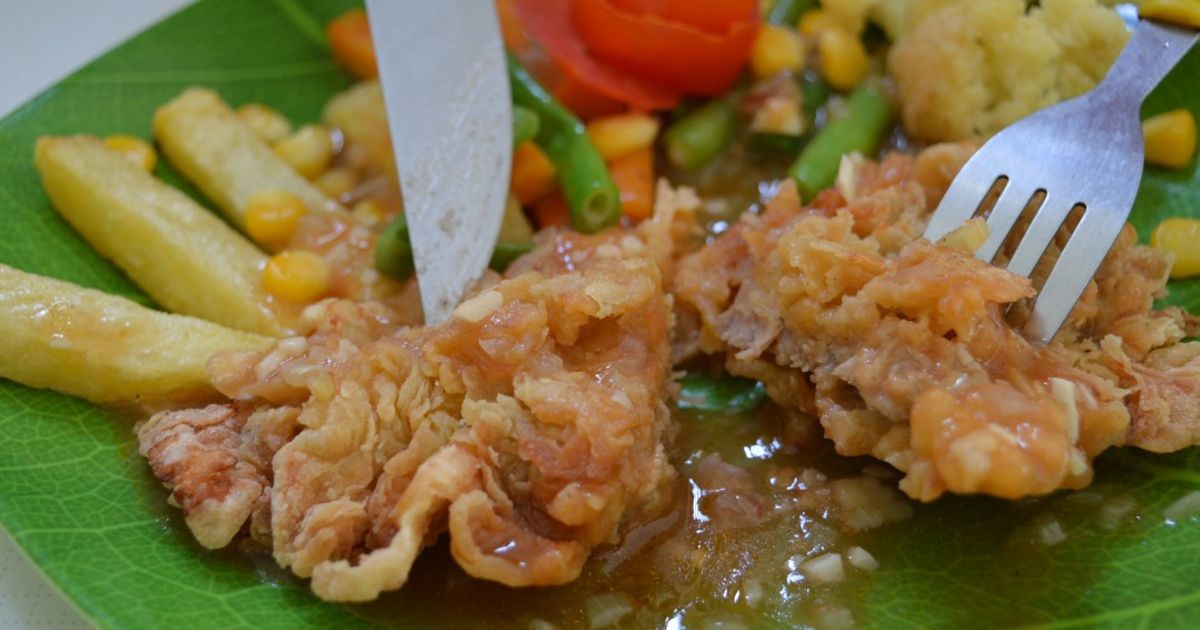 Resep daging sapi slice tepung rumahan enak dan mudah - Cookpad