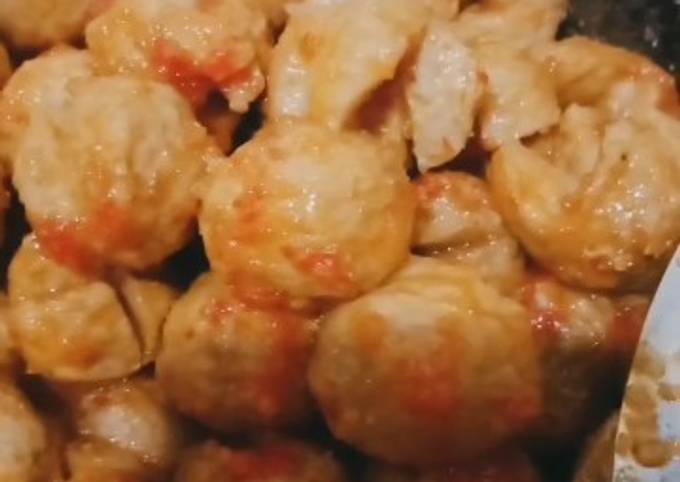 Resep Pentol Mercon Pedas oleh Tiara D. Husvian - Cookpad