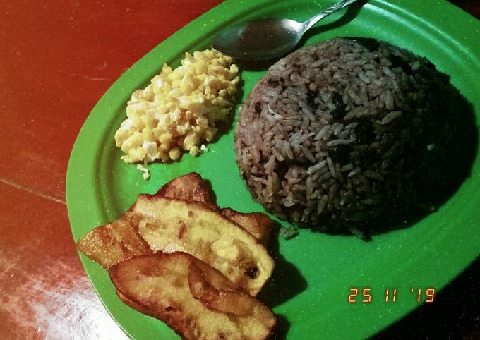 Pinto costarricense Receta de Ismael Marchena- Cookpad