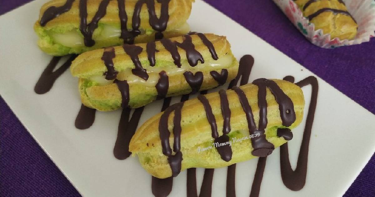 Resep Eclair Pandan Vla Nanas oleh pawon mommy najam - Cookpad
