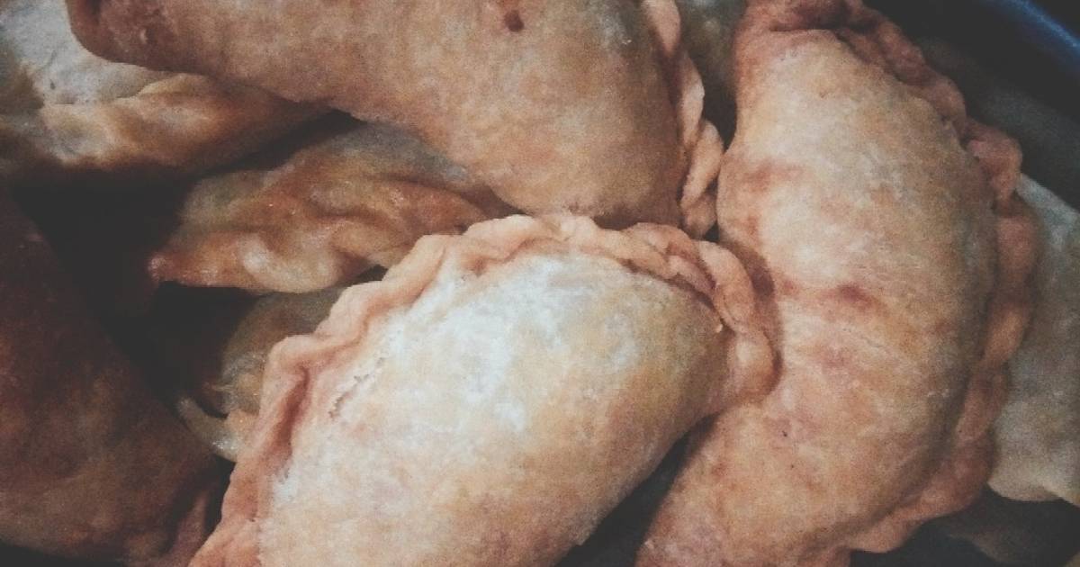 Resep Pastel renyah dan lembut ala Talicious oleh Mrs. Tata - Cookpad