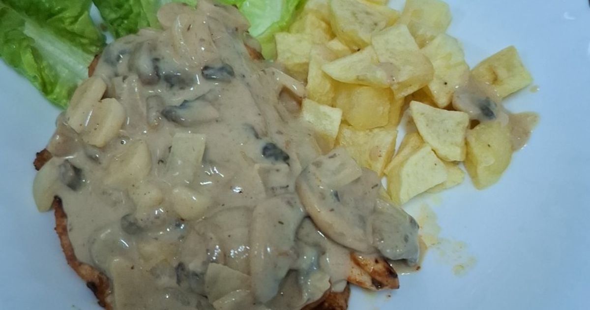 Resep Creamy Chicken Mushroom Sauce oleh Kania Mika - Cookpad