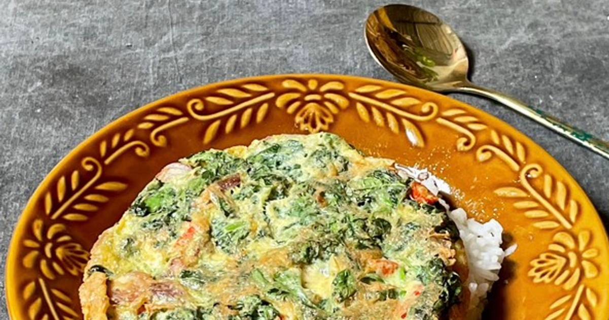 Resep Telur Dadar Bayam oleh anif agustina - Cookpad