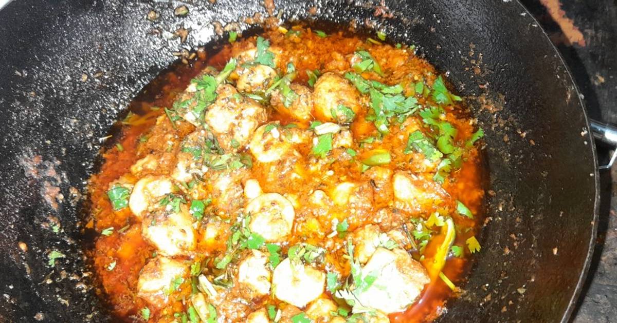 Prawn karahi Recipe by Safia Wasiq - Cookpad