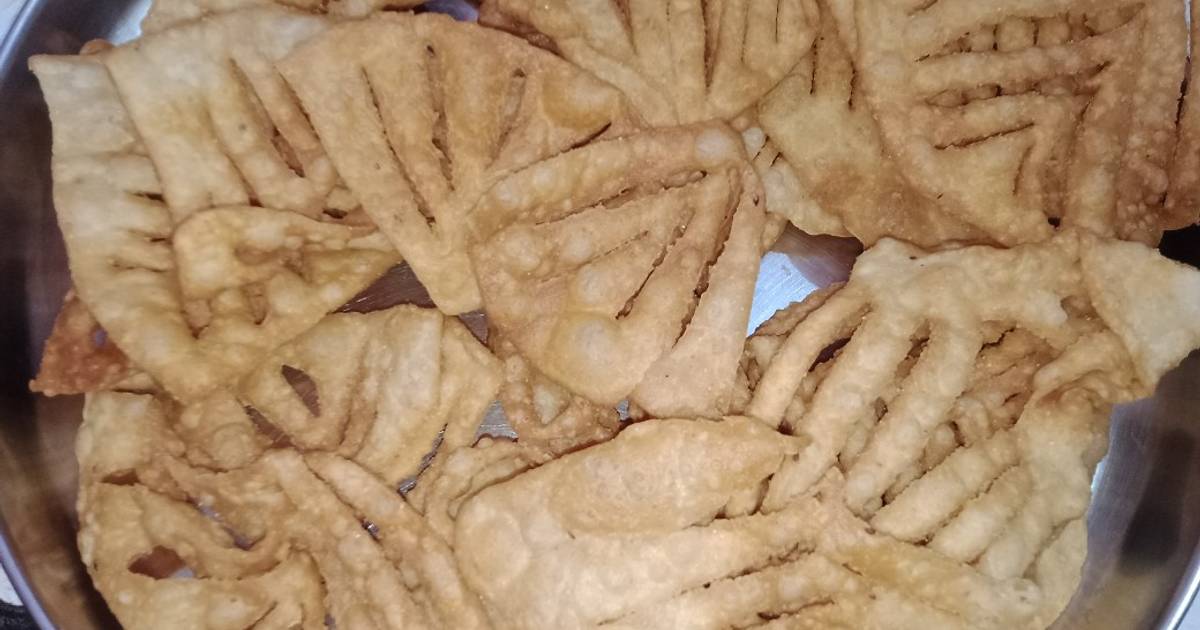 25 easy and tasty mathri salty recipes by home cooks - Cookpad