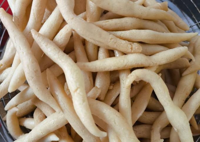 Resep Kue telur gabus oleh Dapun Ben - Cookpad