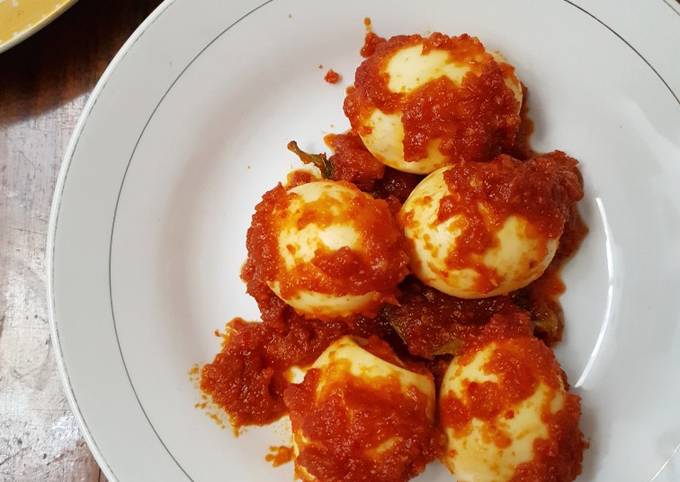 Resep 206. Telur Bumbu Bali oleh Siti Khumairah Aisyah - Cookpad