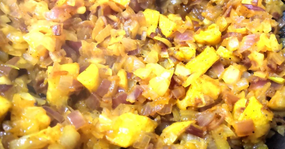 Recipe of aloo pyaaj ki subji Recipe by sonam - Cookpad