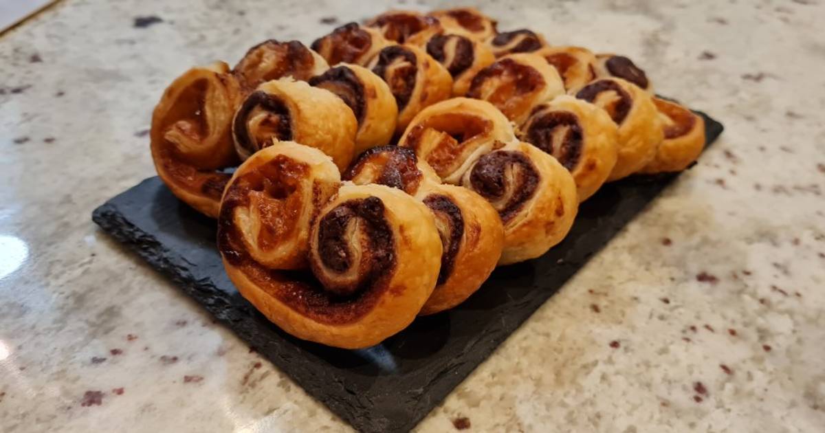 Palmeritas rellenas dos chocolates Receta de Ptega- Cookpad