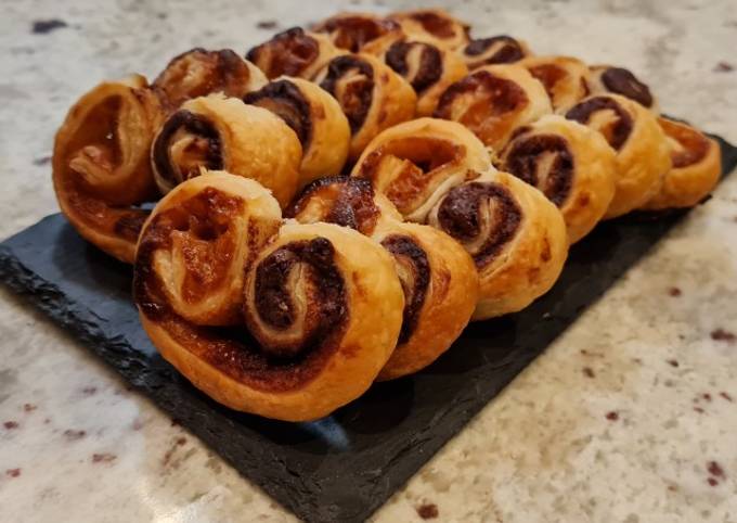 Palmeritas rellenas dos chocolates Receta de Ptega- Cookpad