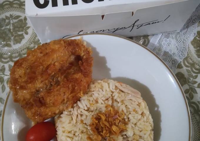 Resep Nasi Ayam KFC Ricecooker oleh Cut Wina - Cookpad