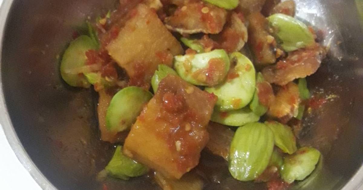 Resep Sambal pete jambal roti oleh Bu Put (Putri Rahayu) - Cookpad